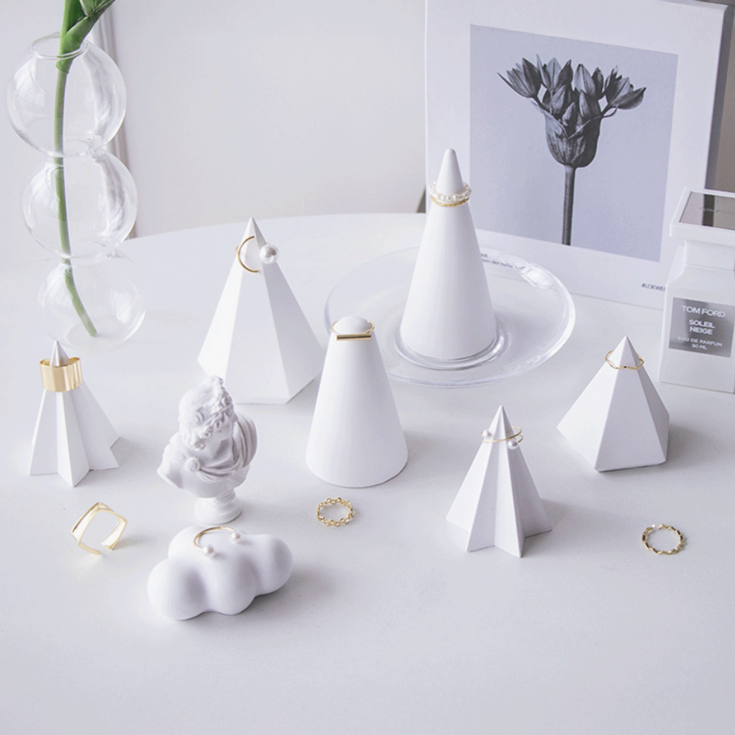 【The Tower Ring Holder】洗練されたミニマルデザインのリングホルダー | Lib Curate ---「心地いいライフスタイル」をキュレーション